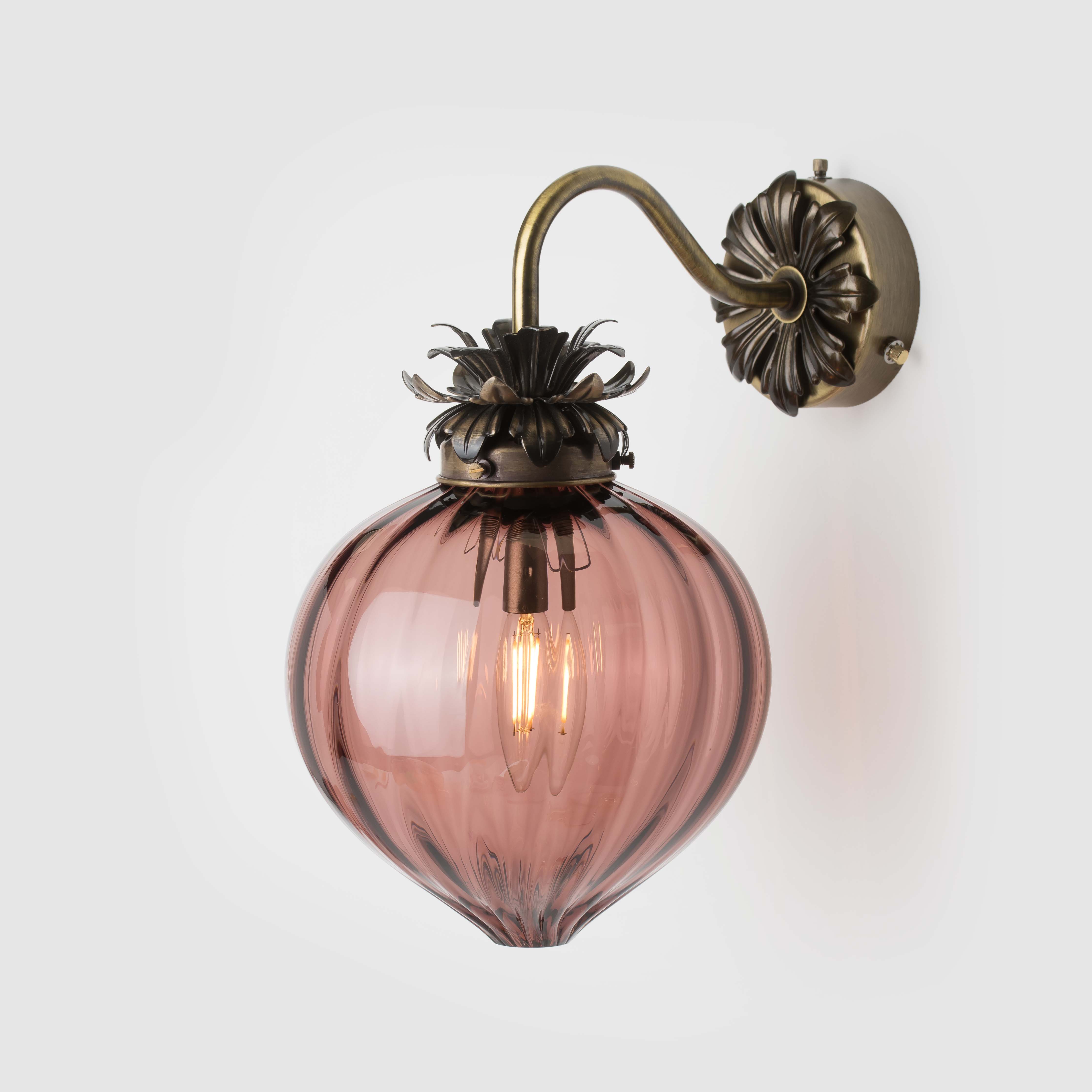 Flora Wall Light | Glass wall lamp